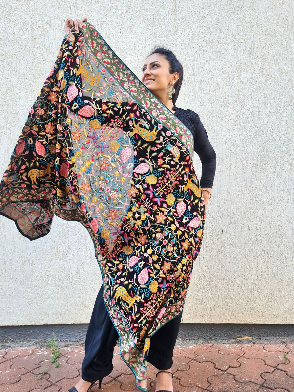 All Over Embroidered Black & Multi Georgette dupatta – Dupatta Bazaar